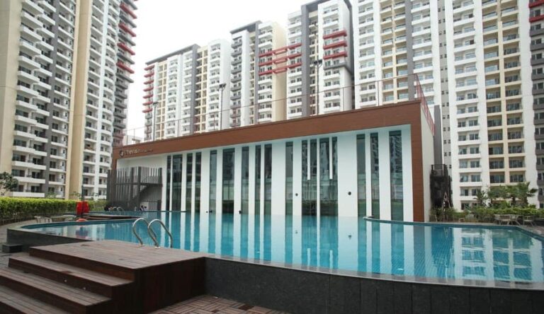 Top 10 Best High-Rise Residential Societies For Living in Noida ...